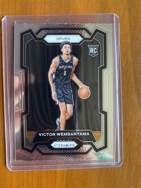2023 24 Panini Prizm Victor Wembanyama Rc 马刺状元 联盟新王 最佳新秀 文班亚马 正base 卡价