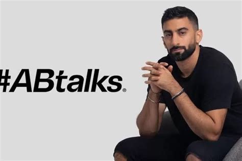 شاهد برومو لقاء الإعلامي الإماراتي أنس بوخش مع صاحبة السعادة موقع