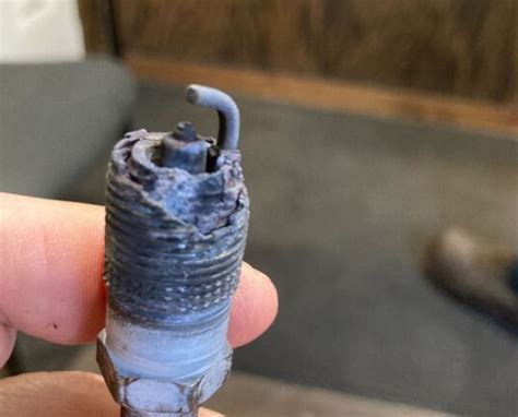 Thread Locker For Spark Plug Thread Repair Insert And Proper Application Wise Auto Tools Llc