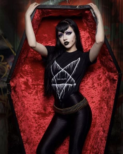 Smells Like Spiced Apple Pie In 2024 Gothic Models Alternative Fashion Heavy Metal