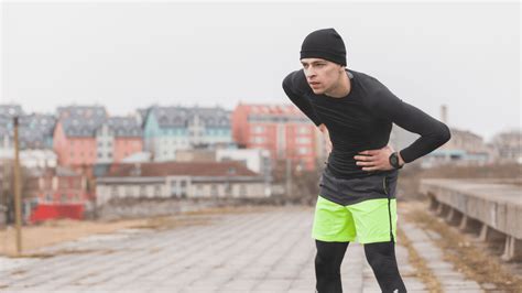 Біль у боці під час бігу — експерти пояснили що це означає і як цьому запобігти Читайте на Ukr Net