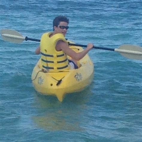 Pictures Of Carson Pound