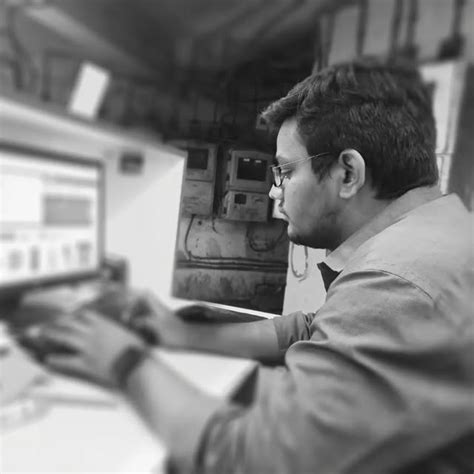 Mayur Chauhan Mayur0902 • Threads Say More