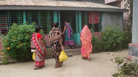 আজকে নতুন বৌ কে নিয়ে নিমন্ত্রন খেতে গেলাম Youtube