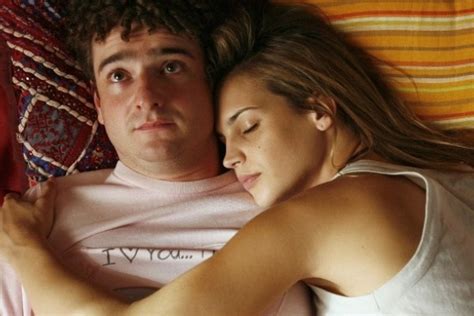 cosas que solo entenderán las que han salido con un gordito