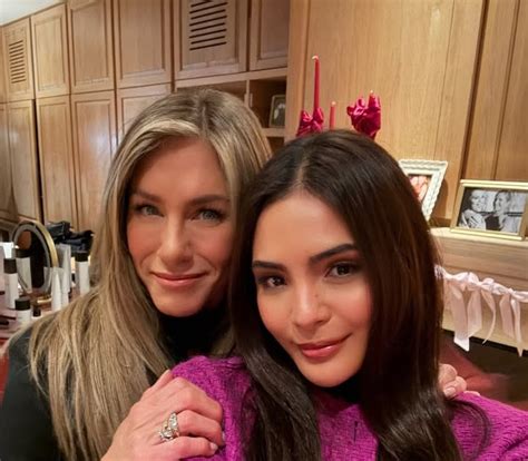 Fashion Pulis Insta Scoop Lovi Poe Meets Jennifer Aniston