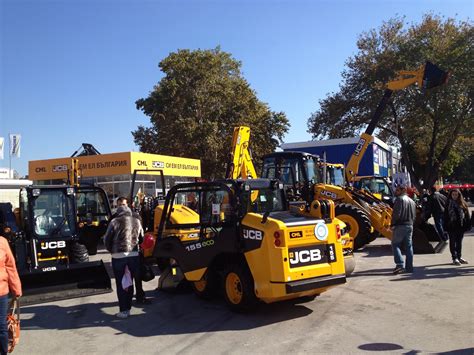 СИ ЕМ ЕЛ България АД Cml Jcb Bulgaria На открита изложбена площ Xii 13 официалният дилър на