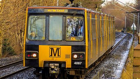 Tyne And Wear Metro Train Class 994 Newcastle Metro Train Youtube
