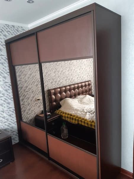 Два зеркала от створок шкафа купе с бронзовым оттенком размер 113×95 см Для транспортировки