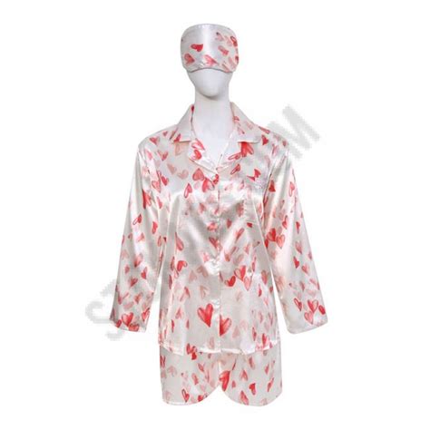 Дамска сатенена пижама в цвят екрю с червени сърца и маска за сън 6396 ᐉ Stokabg