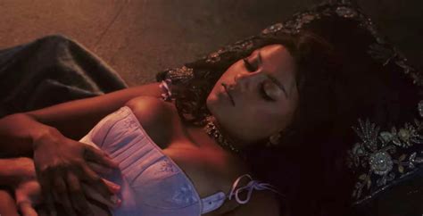 All The Behind The Scenes Secrets About How TV Sex Scenes Are Filmed