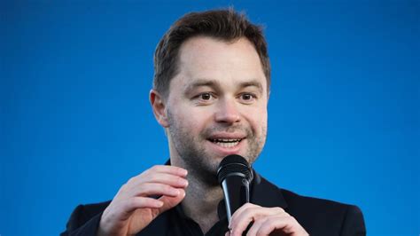 საქართველოში არ შემოუშვეს უკრაინაში ომის მხარდამჭერი რუსი მსახიობი