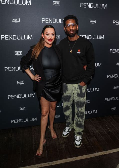 Lara Accison At London Fashion Week Closing Party 02 20 2024 Hawtcelebs