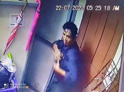 Mizzima News In Burmese သိမ်ဖြူဈေးမှ Zaw Zaw Mobile ဖောက်ထွင်းခံရပြီး ဖုန်းအလုံးရေ ၈ဝ ကျော်န