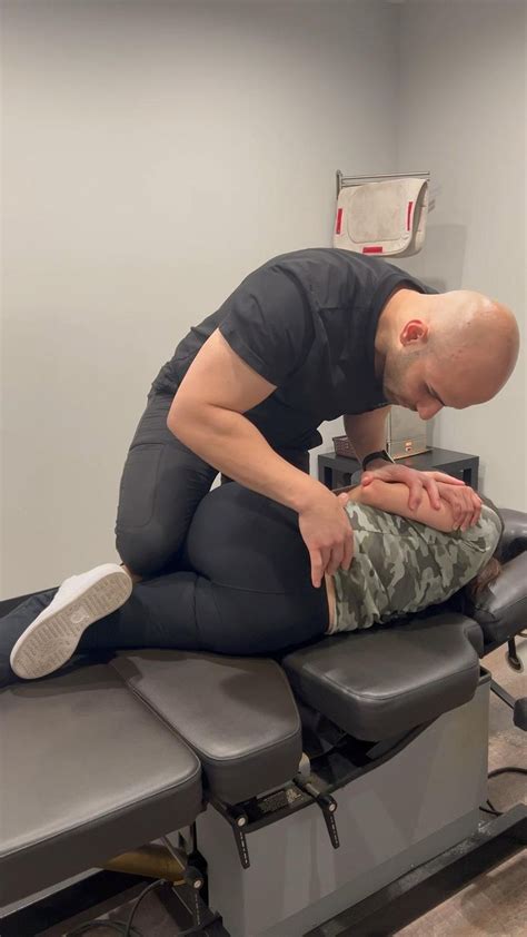 💥asmr Chiropractic Low Back Adjustment💥🔈😱🔥 Chiropractic Medical