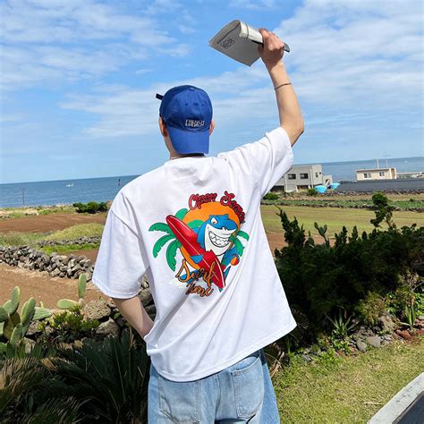 [1 1할인][양말증정] 남녀공용 샤크 프린팅 오버핏 여름 쿨 분또 반팔티 에이블리