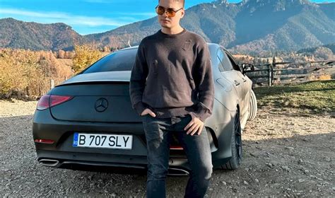 B Video Selly Oferul Dandana De Bucure Ti Vloggerul S A F It Nainte I Napoi Ntr O