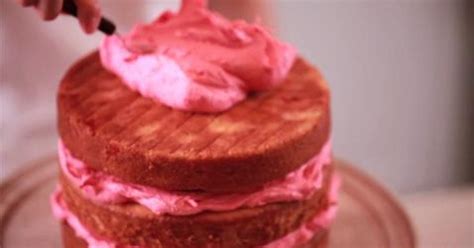 How To Pipe Perfect Rosettes Chatelaine