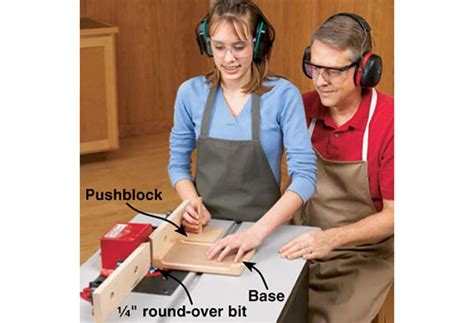Make A Safe And Easy Pushblock For Your Table Router