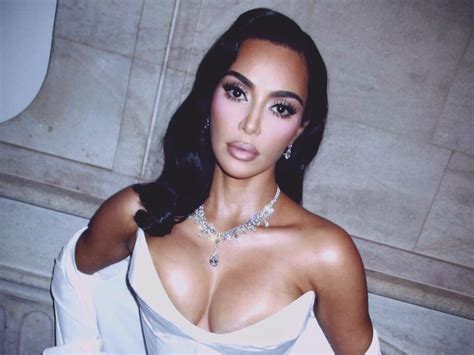 Ким Кардашьян впервые публично поругалась с матерью Крис Дженнер