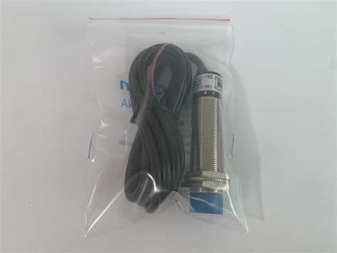 Heschen M18 Capacitive Proximity Sensor Switch Non Shield Type Ljc18a3 H Z By Detection 10mm 10