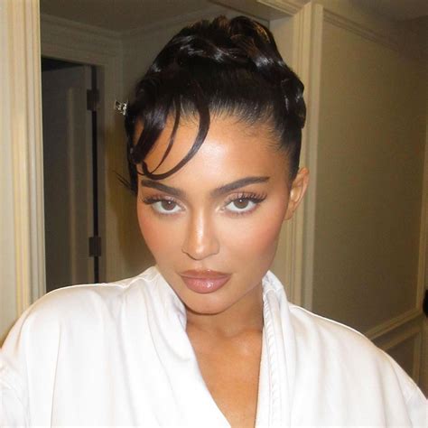 Kylie Jenner Shows Off Her Curves In A Skintight Catsuit On Tiktokfans Are Losing It Shefinds