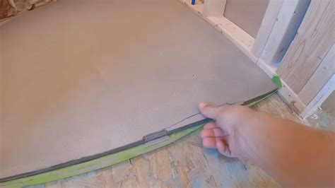 Diy Self Leveling Compound That Didnt Self Level Diytyler