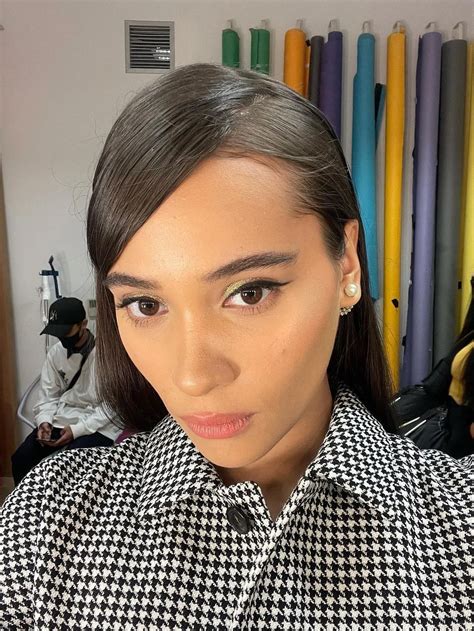 5 Pose Aurora Ribero Yang Lagi Trending Di Twitter Bintang Sinetron Siapa Takut Orang Ketiga