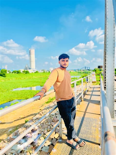 Suraj Kasaudhan Suraj17yt • Instagram Photos And Videos