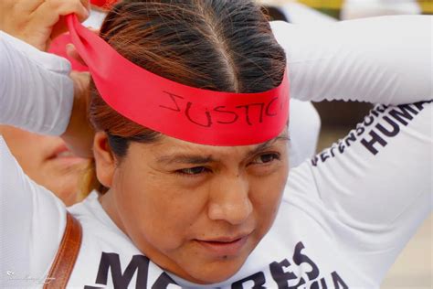 Encapuchados Vestidos Con Las Insignias De La Fgj De Chiapas Se Llevaron A Cassandra Infobae