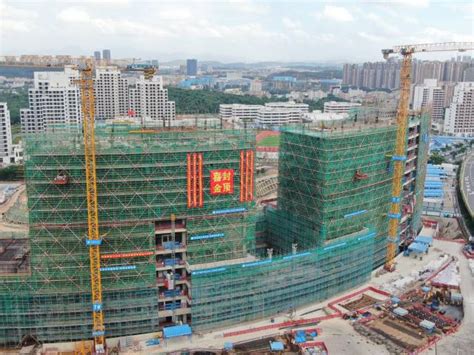 坪山区人民医院迁址重建项目行政科研楼主体结构封顶 深圳24小时 深新闻 奥一网