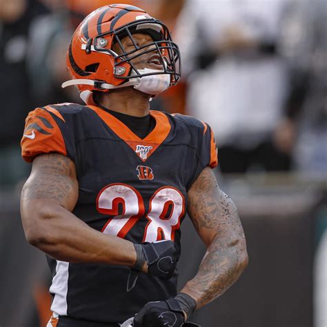Joe Mixon Rumors Rb Has Had Productive Contract Talks With Bengals