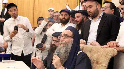 שובה ישראל אלפים בשיעורו של האדמור הרב פינטו בישראל וואלה יהדות