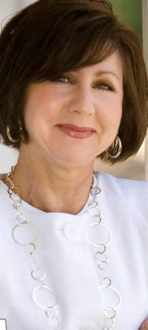 Janet Smokes Benson And Hedges Menthol And Loves Sucking The Cum Out Of Black Dicks Pic