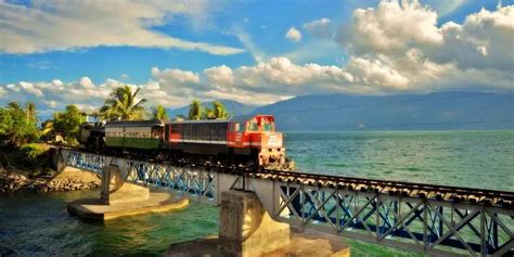 Kereta Api Wisata Kereta Mewah Ala Sultan Review 2022