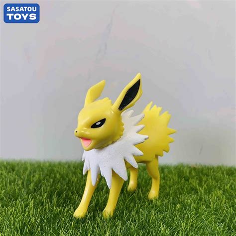 Pokemon Figures Eevee Vaporeon Jolteon Flareon Sylveon Espeon Umbreon
