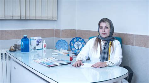 دکتر نفیسه مردانی متخصص پوست و مو رزرو نوبت