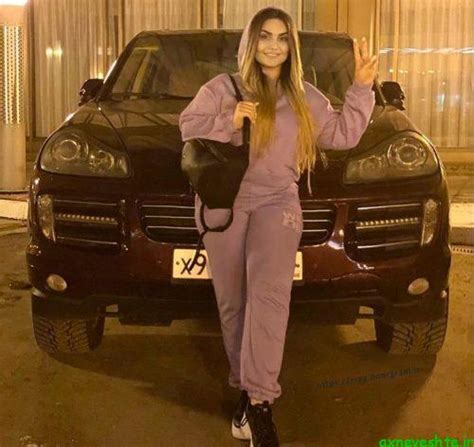 عکس و بیوگرافی شبنم تووزلو عکس همسر مخفی او با شغل عجیب مجله عکس نوشته