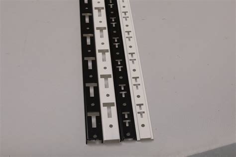 Aluminium Slotted C Channel For Door Fitting Size 1 Inch W At 180 Kg In Ernakulam