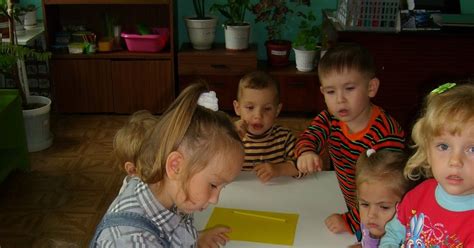 ДЕТСКИЙ САД И ВСЁ ЧТО С НИМ СВЯЗАНО Конспект нод по рисованию во второй младшей группе на тему