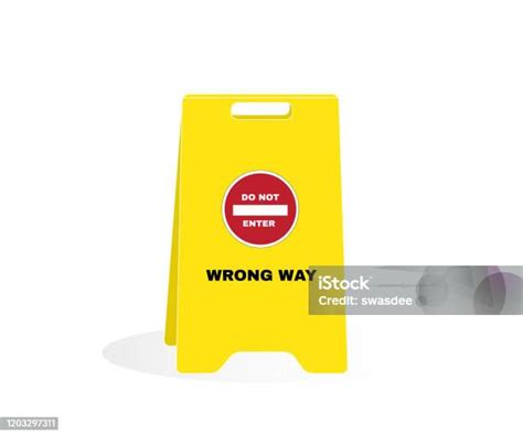노란색 주의 플라스틱 접시 메시지와 함께 잘못 입력 하지 않습니다 사고 예방 표지판 조심하고주의 기호 경고 기호 벡터 그림 거리에 대한 스톡 벡터 아트 및 기타 이미지