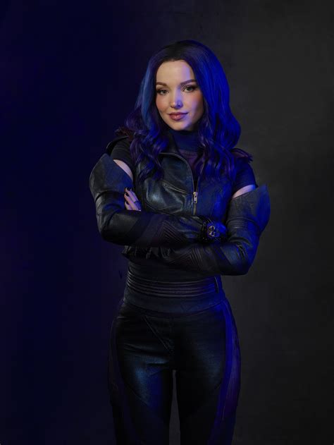 Dove Cameron Descendants 3 Interview Popsugar Entertainment Uk