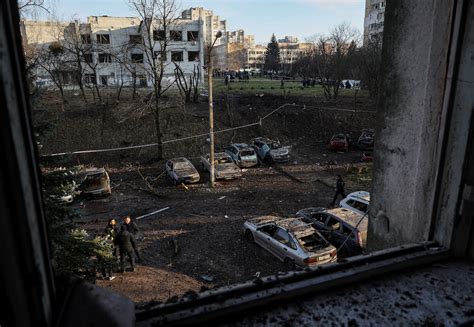 Львівяни розповіли про наслідки ракетної атаки Новини на Kp Ua