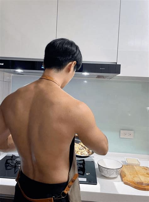 送你一个会做饭的肌肉男你想要么 奈特Nate 侵权 合作 洽谈