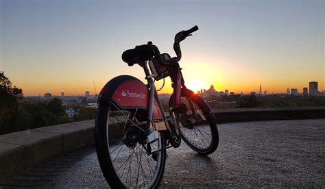 Exploratory Data Analysis Iris Dataset By Tanaporn Ruangsriprapaikul Medium