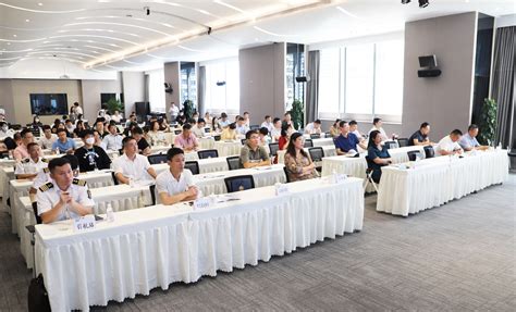 高航院高端培训项目（edp） 首期青岛港航人才培训班顺利举行