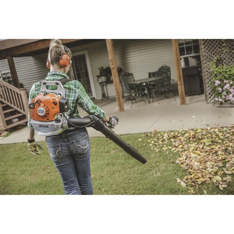 Stihl Br Series Gas Powered Backpack Blower Cc Mph Cfm Model Br Northern
