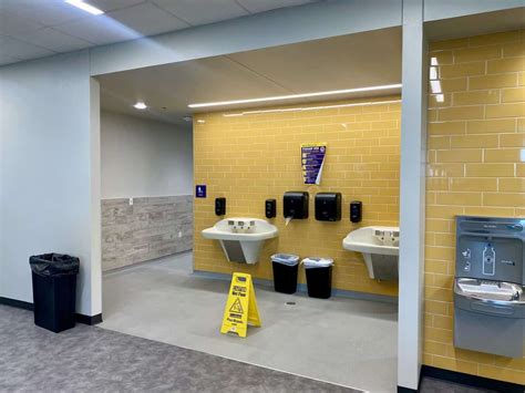 Elementary School Bathroom Design 25 School Bathrooms That Will
