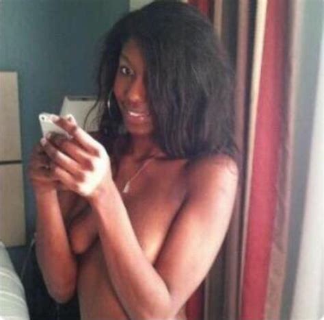 Selfies Shesfreaky
