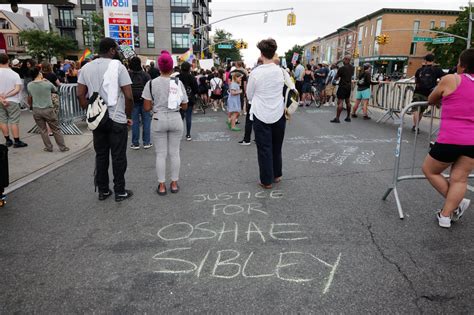 Friends Honor Slain Dancer Oshae Sibley With Defiant Vigil At Murder Scene
